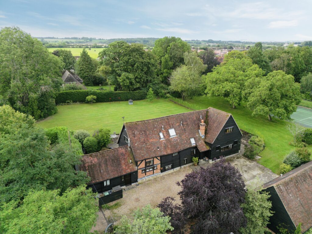 Willingtons Barn, Long Wittenham - The Country House Department