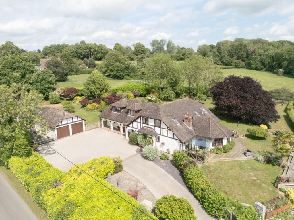 Walden, Medstead - The Country House Department