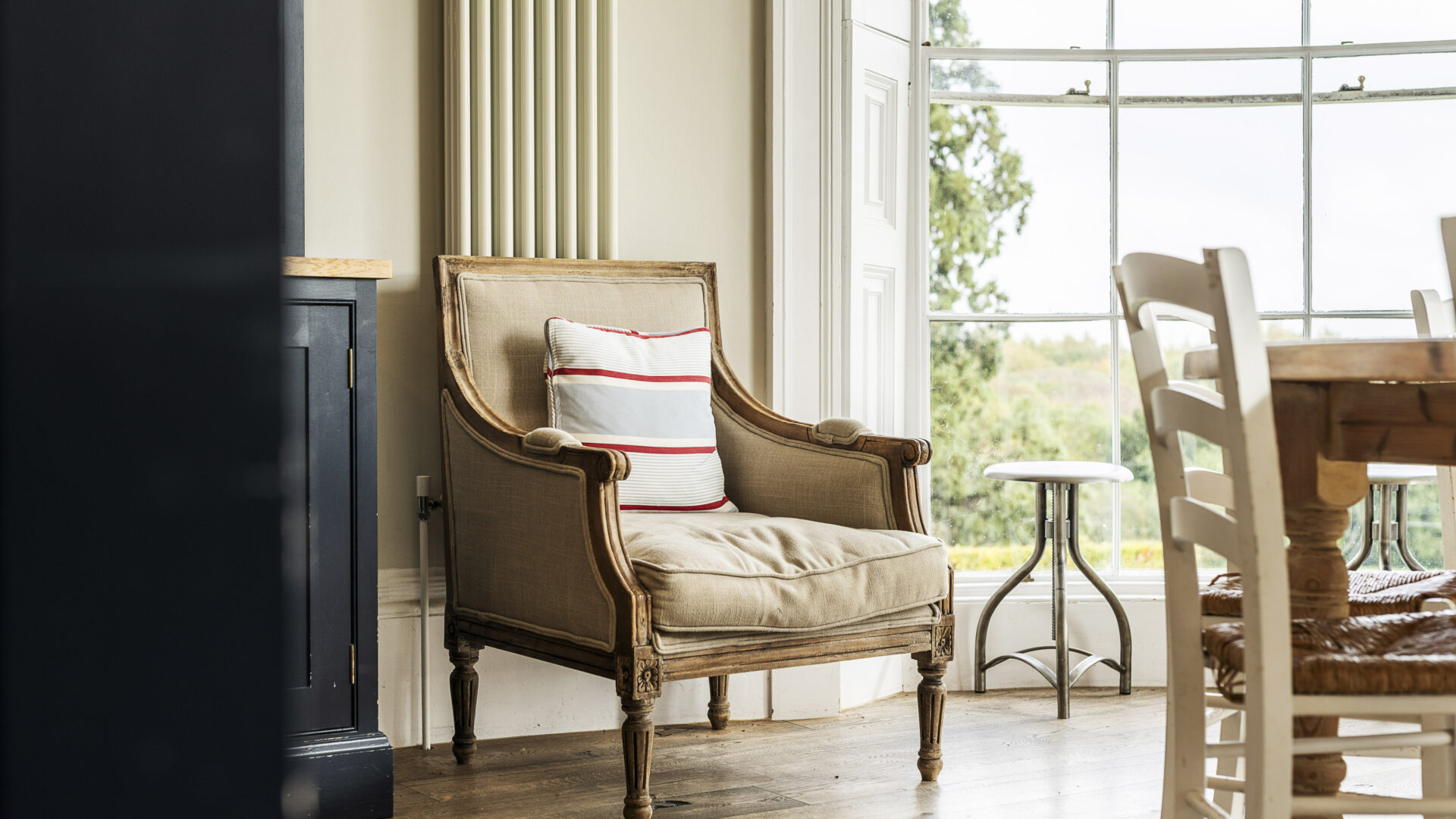 The Ryes, Sudbury - The Country House Department